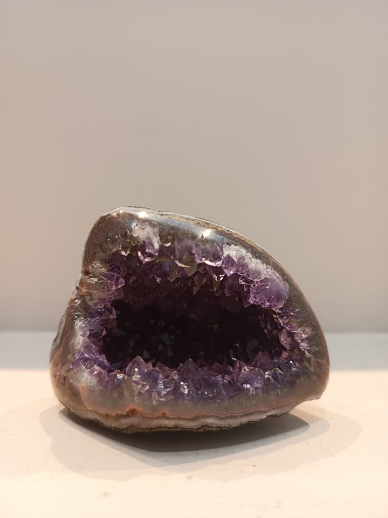 NATURAL AMETHYST GEODE – GemAnatomy