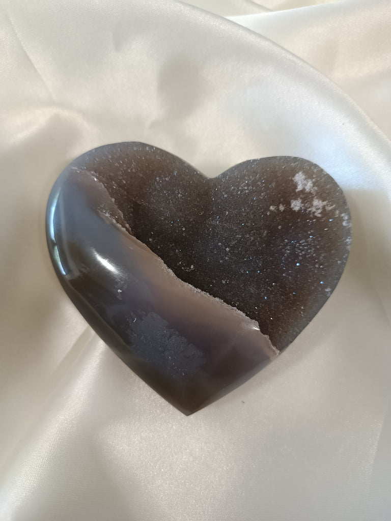 Decorative Gemstone Heart Shape Geode | Home Decor | Gem Anatomy ...
